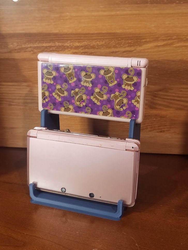 Nintendo DS and 3DS Stand Vintage Video Game Display Stand Nintendo ...