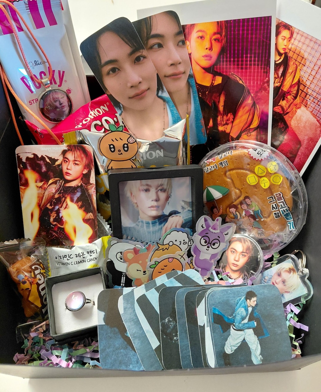 Your Large Kpop Mystery Box - Goodies and Snacks [choose Your Favorite ...