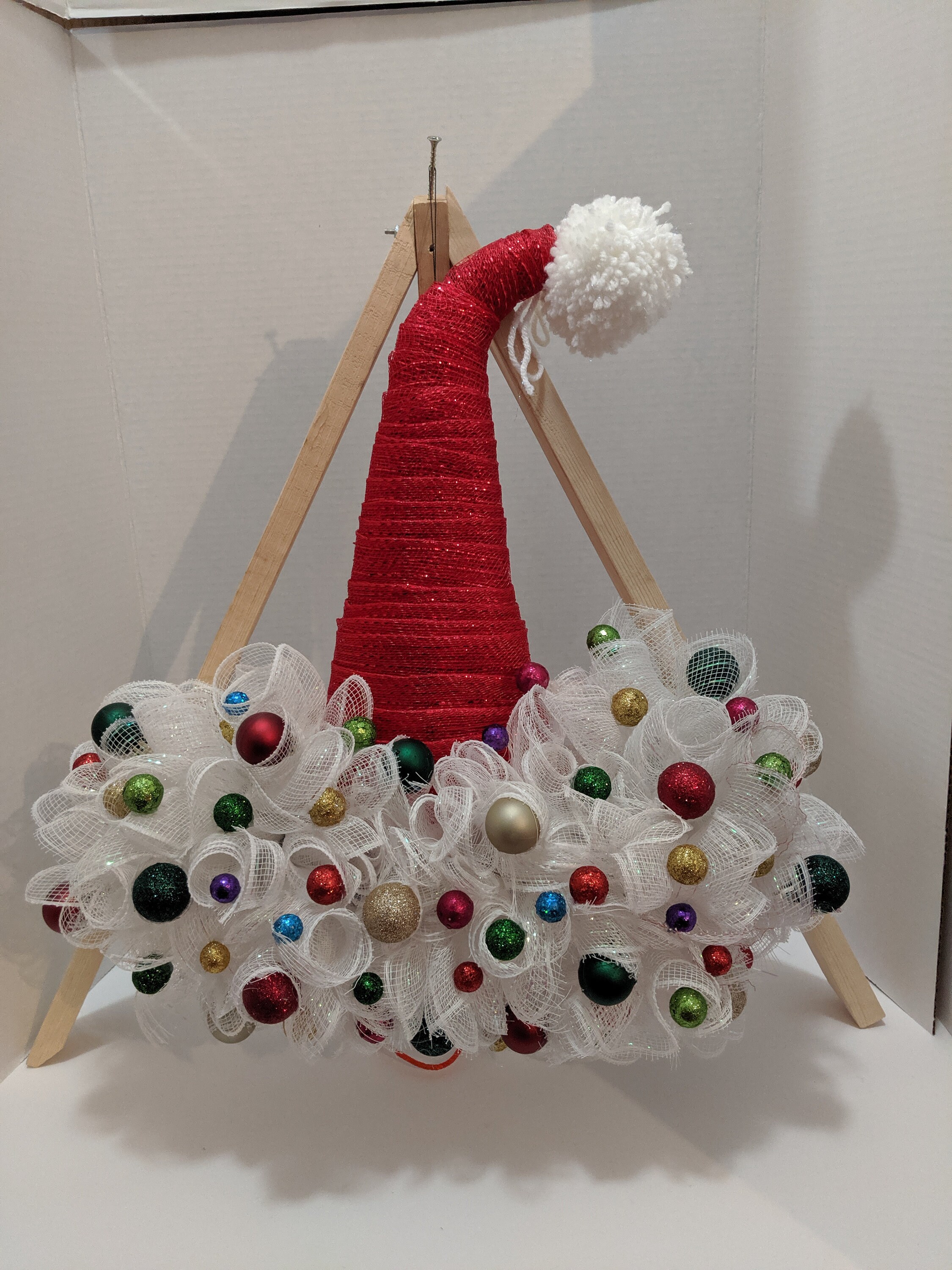 Corona de sombrero de Santa de Navidad pared colgante | Etsy