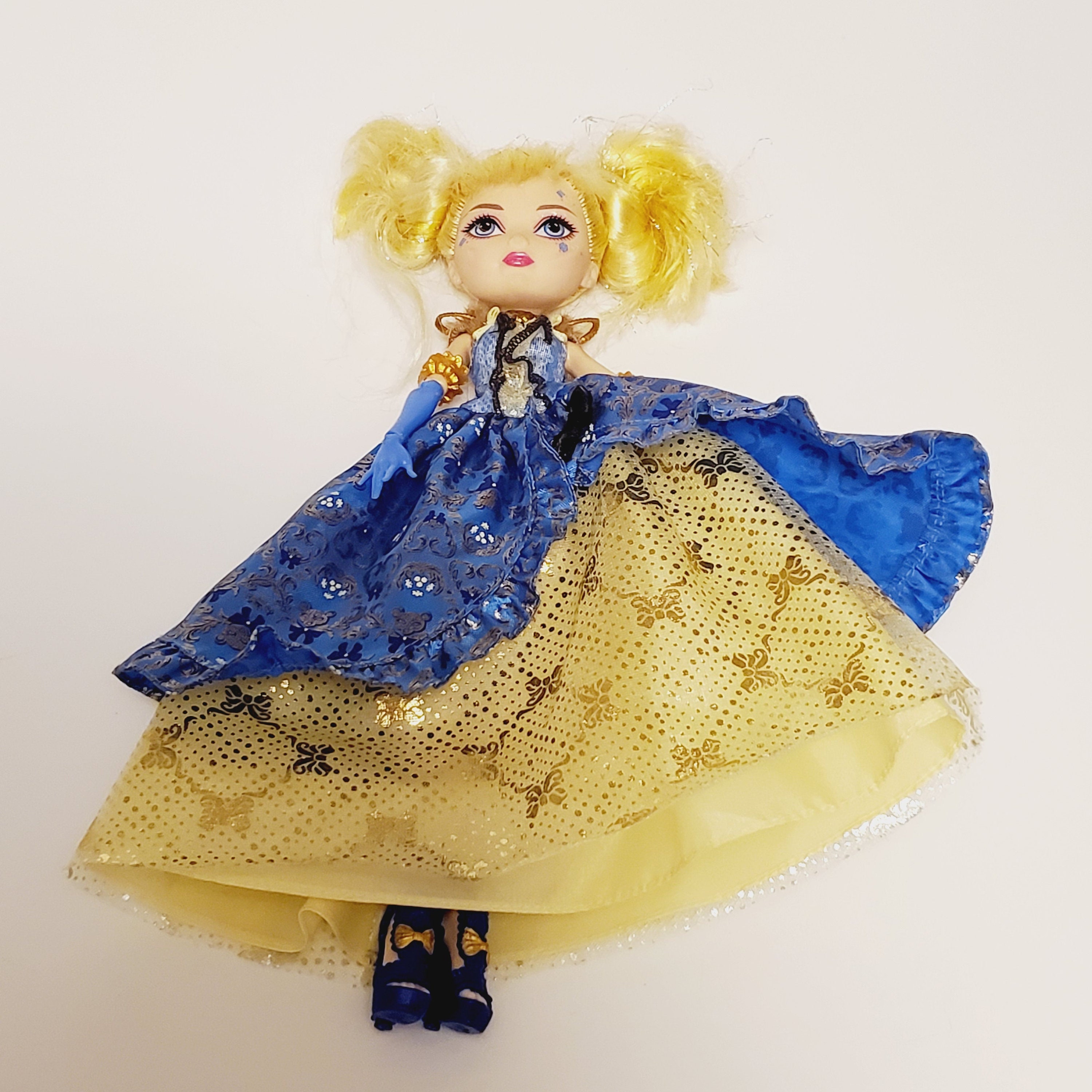 Ever After High Thronecoming Blondie Lockes Doll Etsy