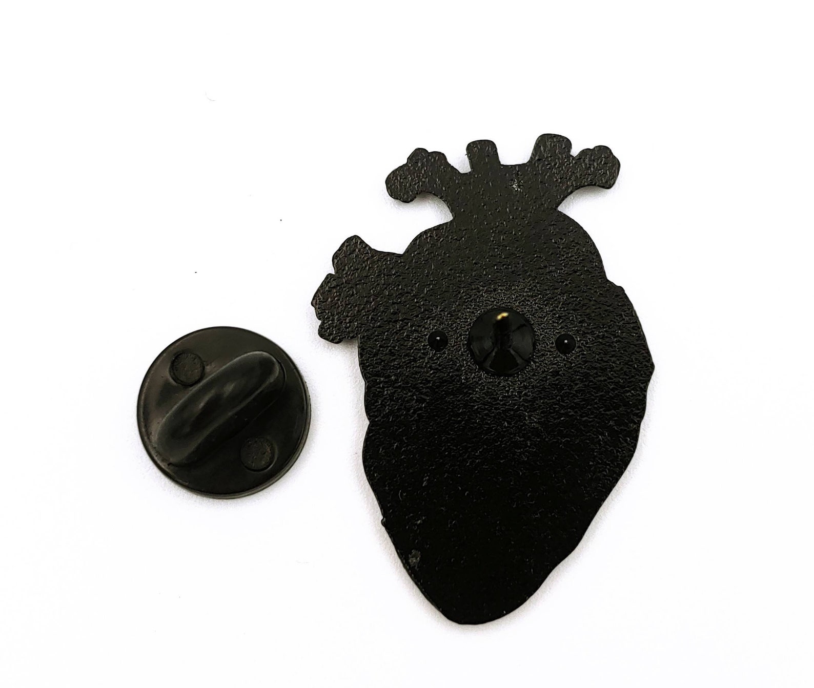 Ocean Anatomical Heart Enamel Pins/nature | Etsy