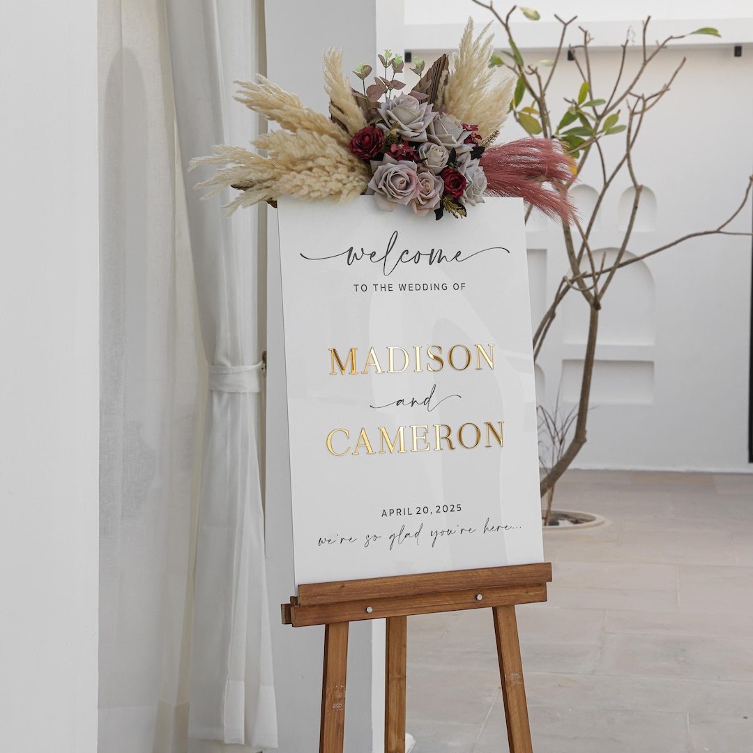 Acrylic Wedding Sign With 3D Mirror Gold Names, Wedding Welcome Sign ...