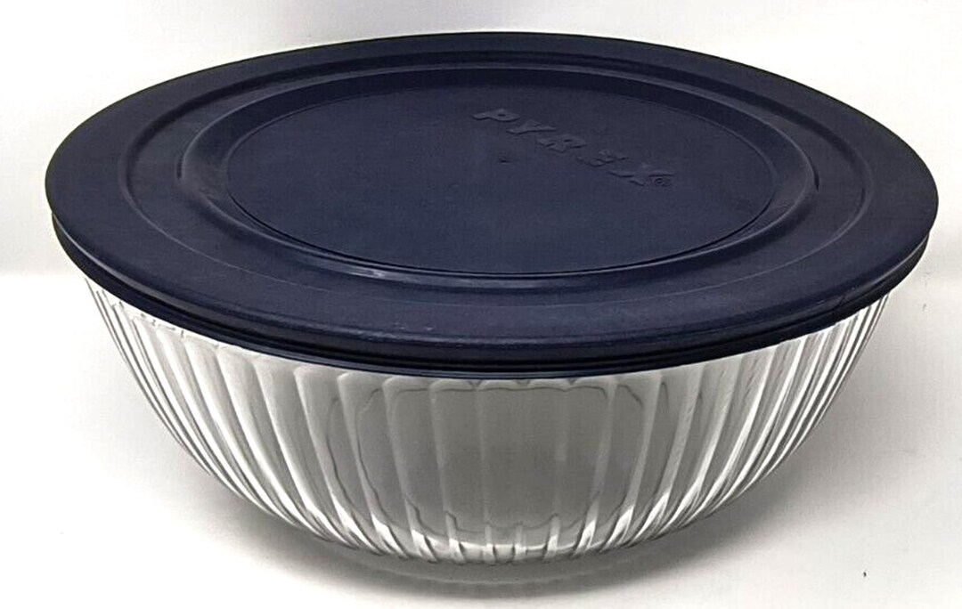 Pyrex Ribbed Clear Glass Mixing Bowl LARGE 18 Cup 4.5L Capacity Made in ...