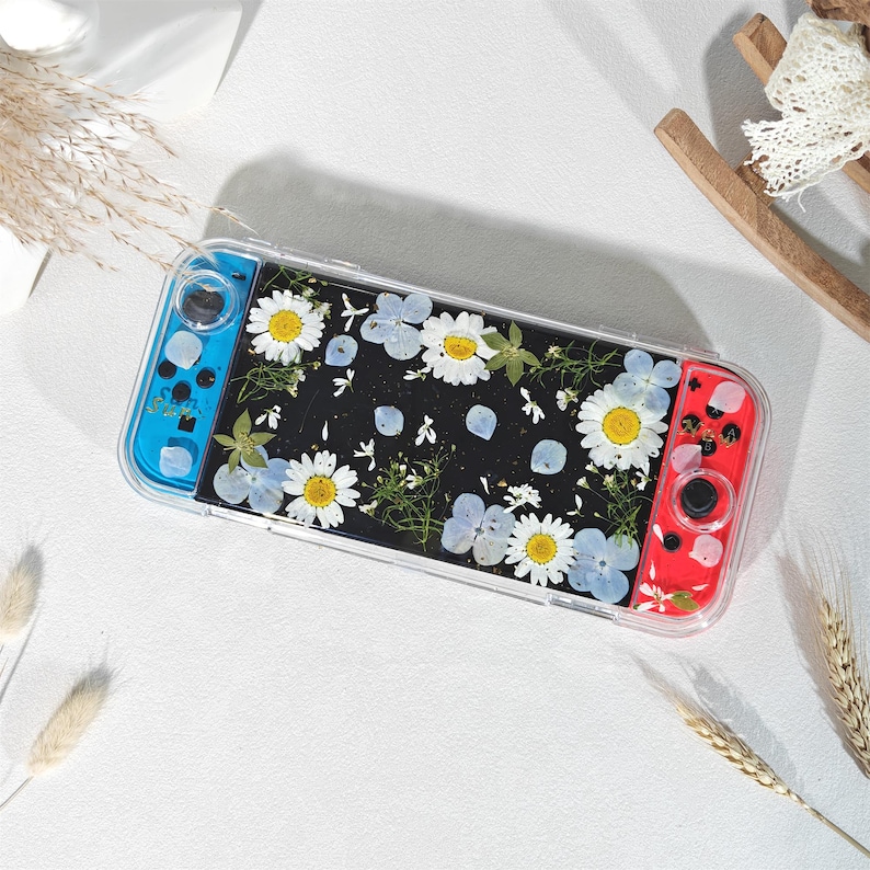 White Daisy Flower Nintendo Switch 2 Glitter Case With Custom Name ...