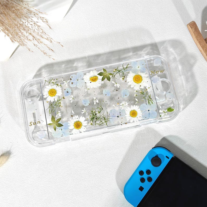 White Daisy Flower Nintendo Switch 2 Glitter Case With Custom Name ...