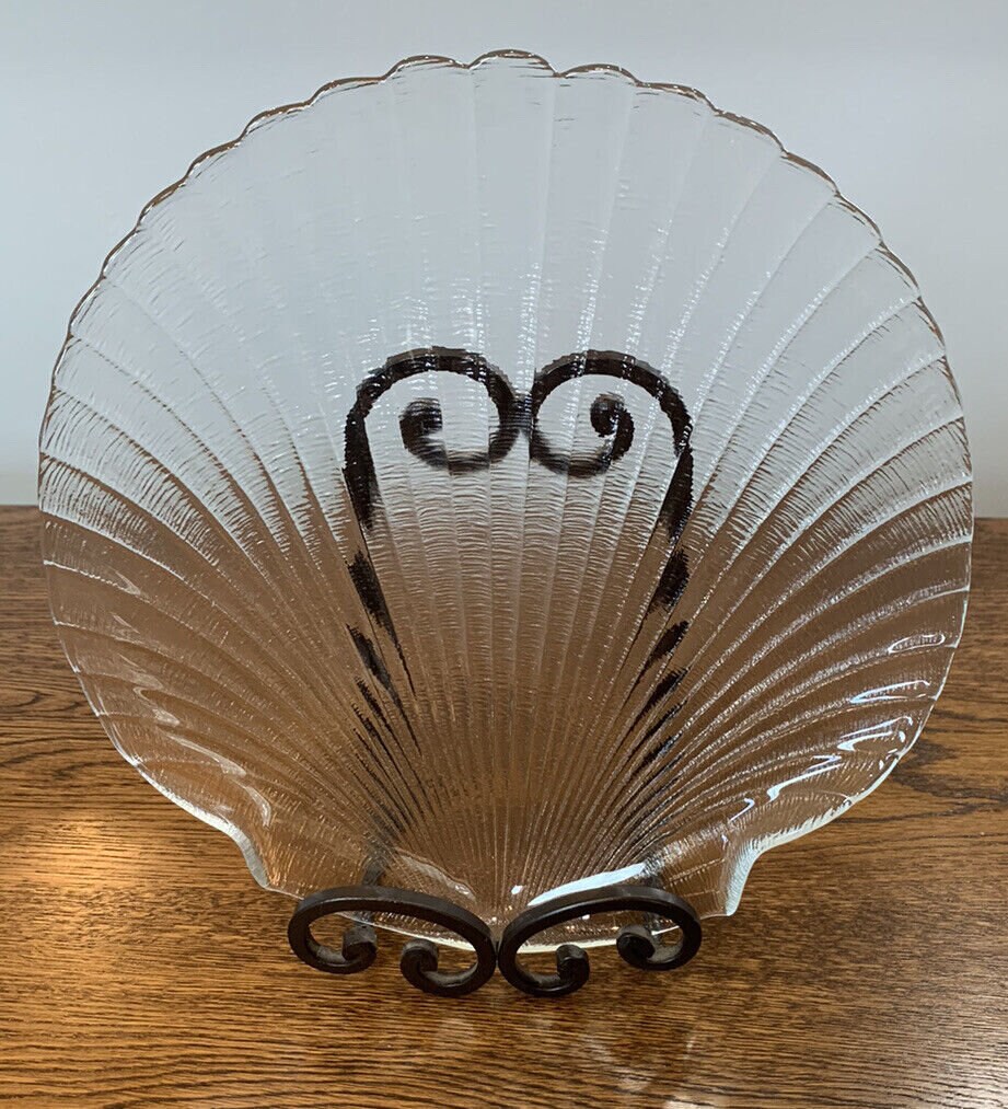 Set of 7 Clam Shell Coquillage Glass Dinner Plates France Clear 10.5" X ...