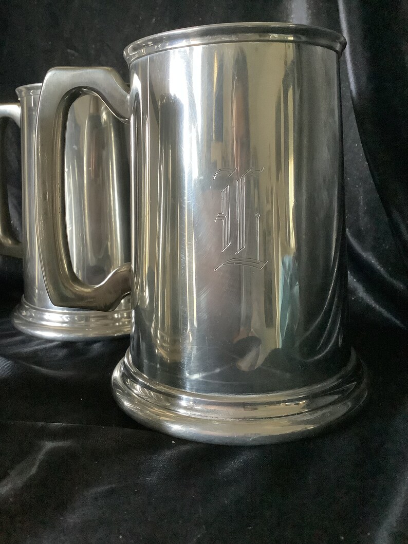 Set of 4 English Pewter Glass Bottom Tankards Engraved L - Etsy
