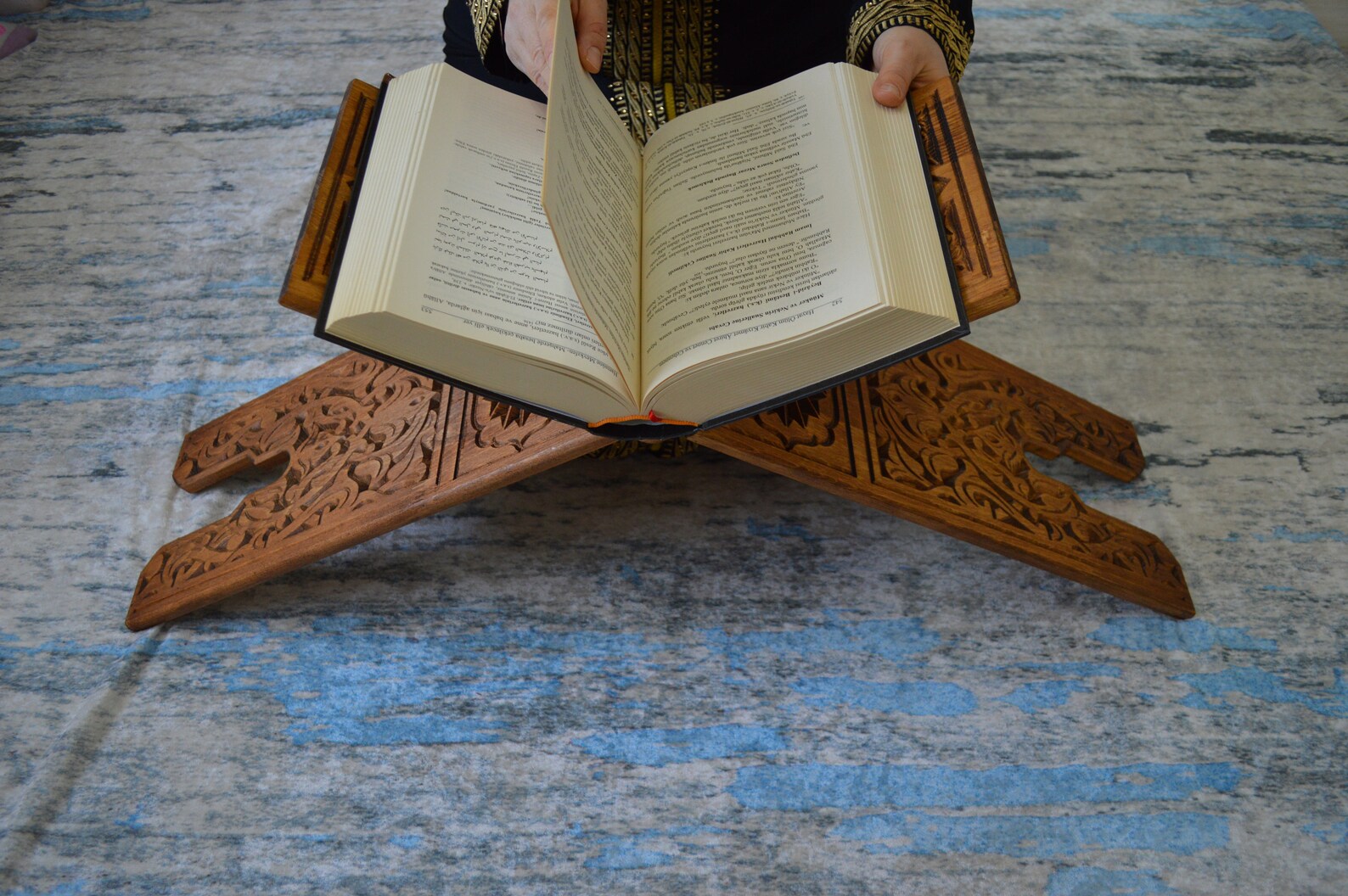 Handmade Wooden Folding Quran-bible Stand,natural Wood Bookshelf ...