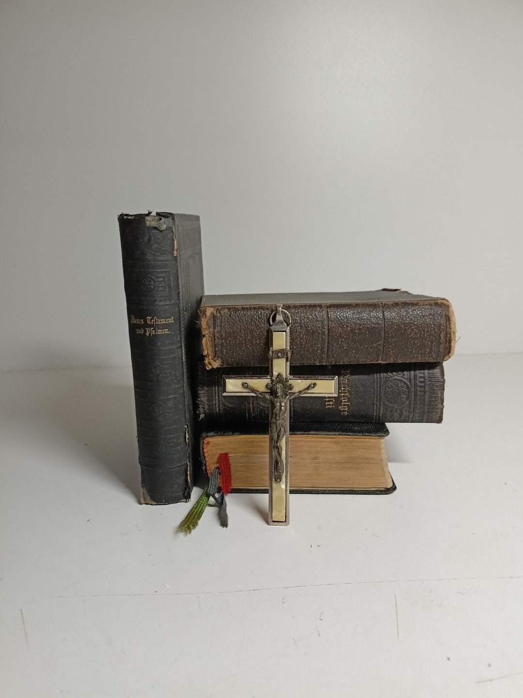 Jesus Cross INRI Sign at the Top of the Crucifix Old Vintage - Etsy