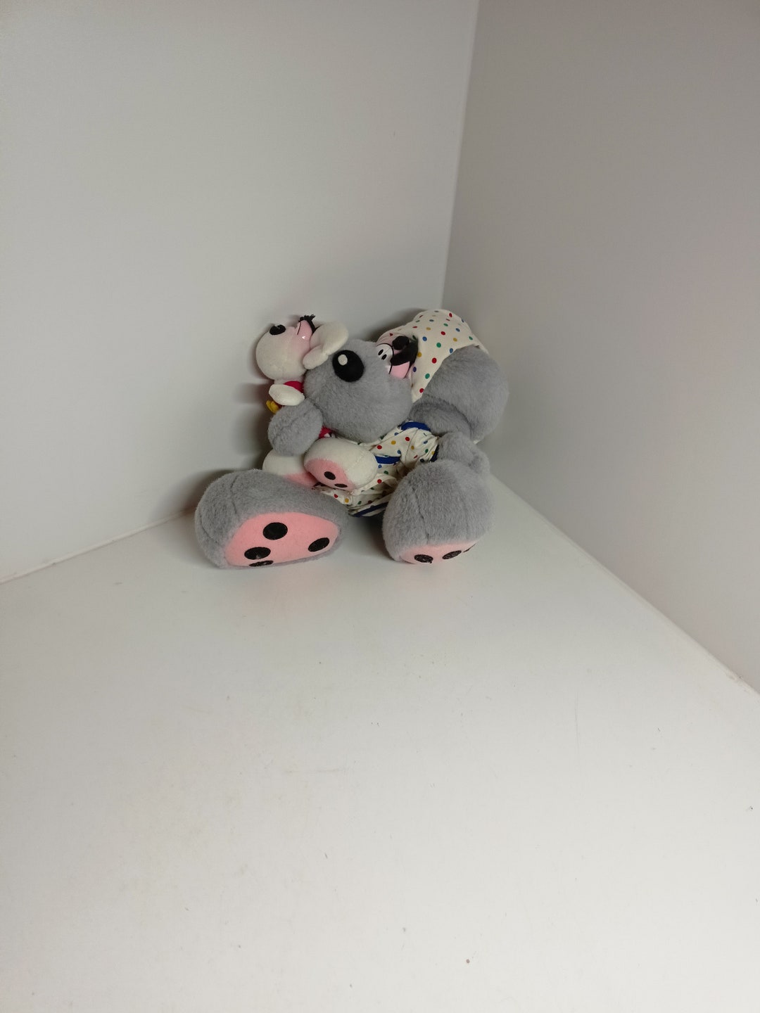 Diddlmaus Diddl Mouse Gray With Child Diddlina Depesche First ...