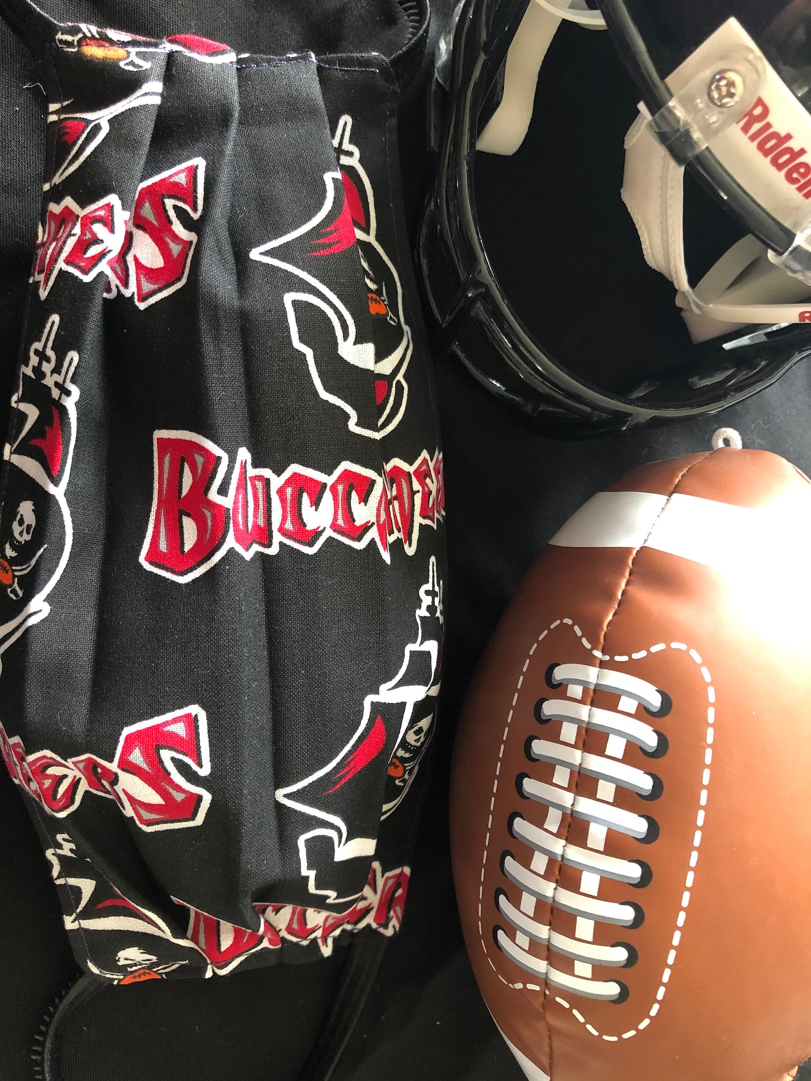 Tampa Bay Buccaneers Face Mask, Washable, Reversable, Reusable. NFL ...