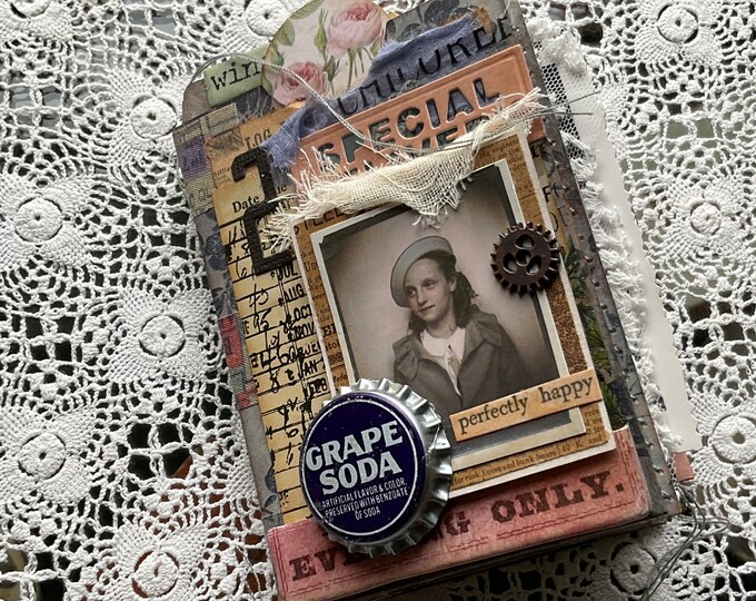 Grape Soda- a File Card Mini Book Journal - Etsy