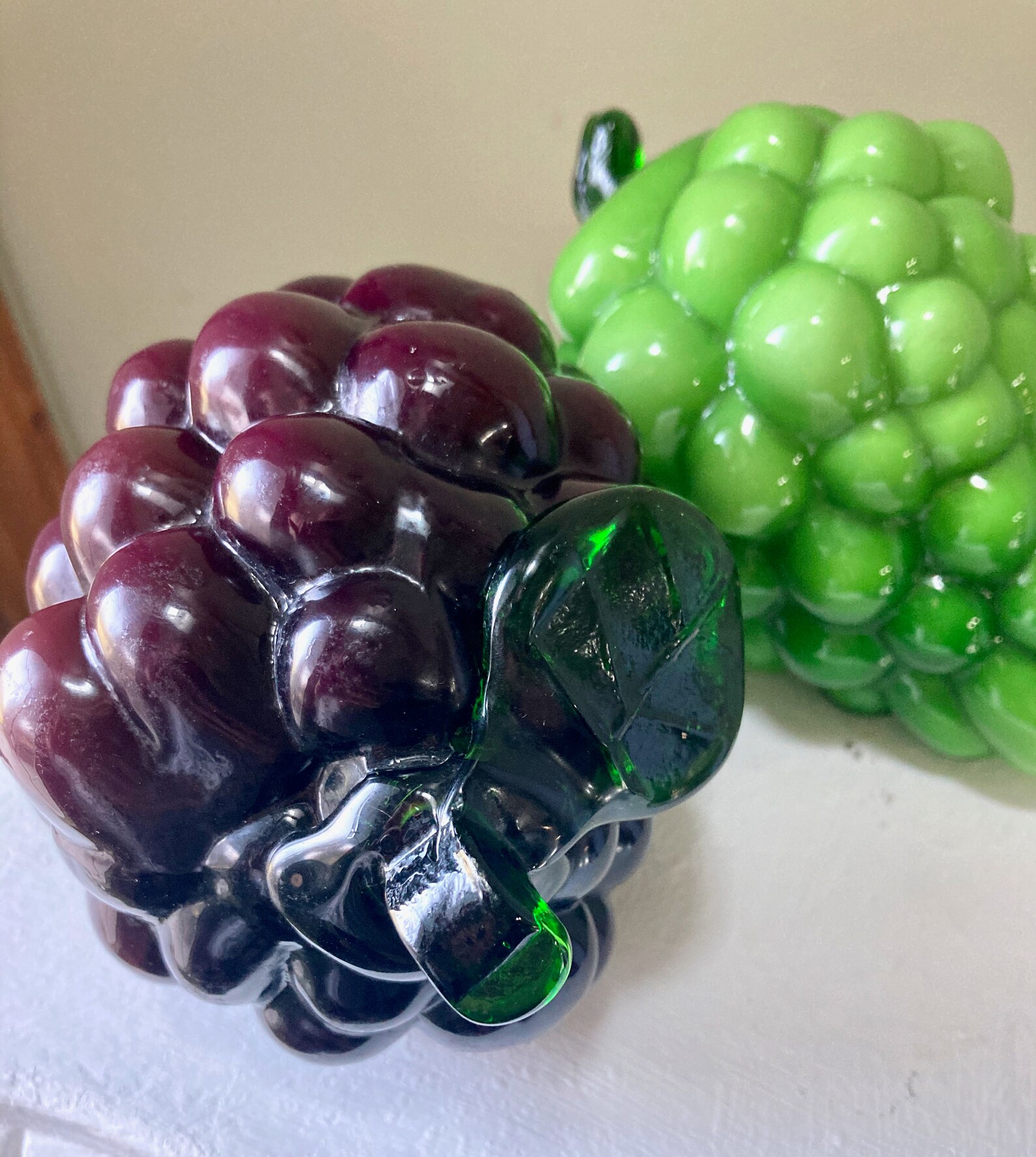 Vintage Glass Grape Clusters, Green and Purple Art Glass Fruit W ...