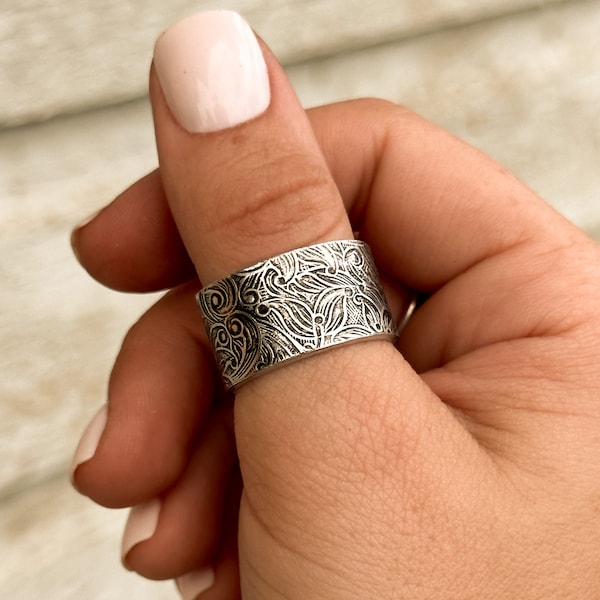 Paisley Ring - Etsy