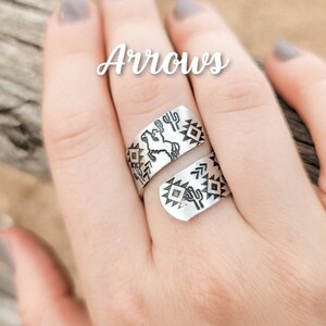 Pendleton Rodeo Western Wrap Ring - Cactus, Sunflower & Bucking Horses ...