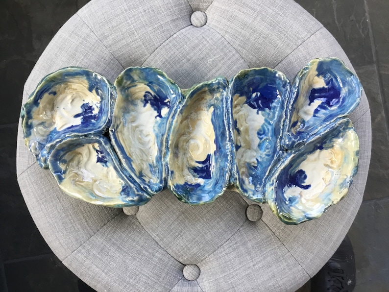 TROPICAL ROW Hand-carved Ceramic Oyster Plate - Etsy