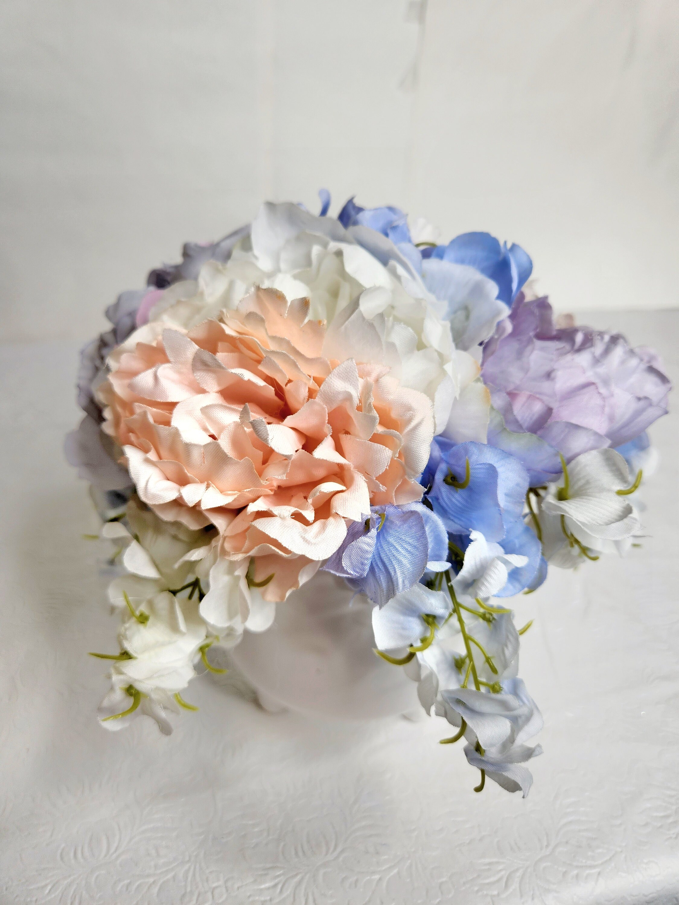 Centerpiece Pastel Floral Hyacinth Roses Wisteria in White - Etsy