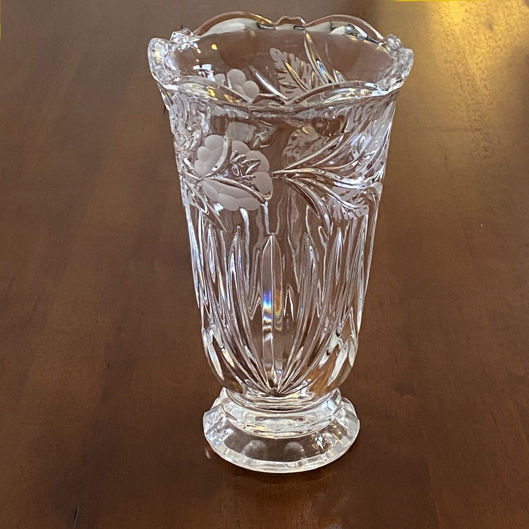 Polish Clear Leaded Glass, Etched, Pressed, and Hand-cut Glass Flower ...