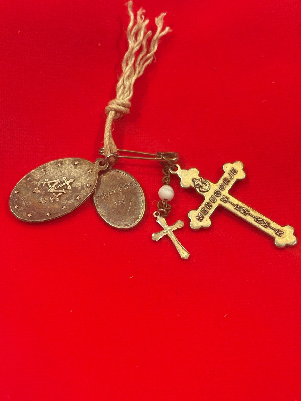 Vintage Devotional Church Medals Crucifix Catholic Collectable - Etsy