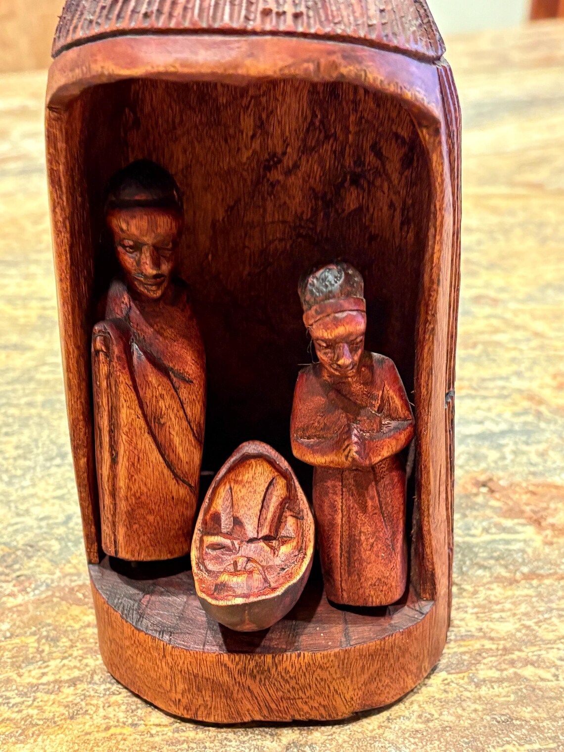 Vintage Africa Hand Carved Wood Rewanda Hut Nativety Holy Famy ...