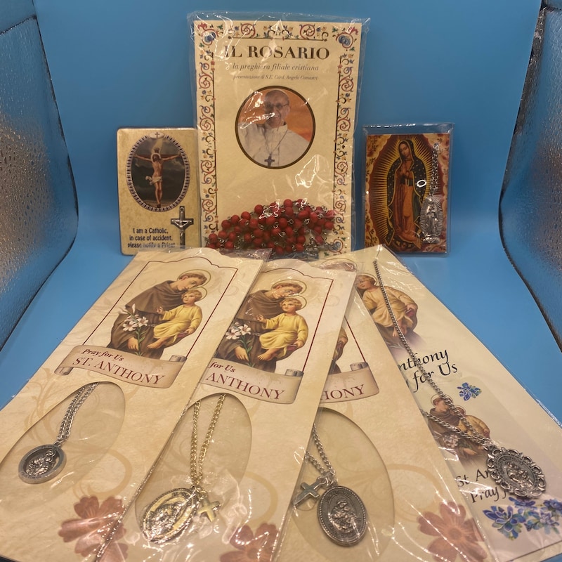 Catholic Gifts - 60+ Gift Ideas for 2025
