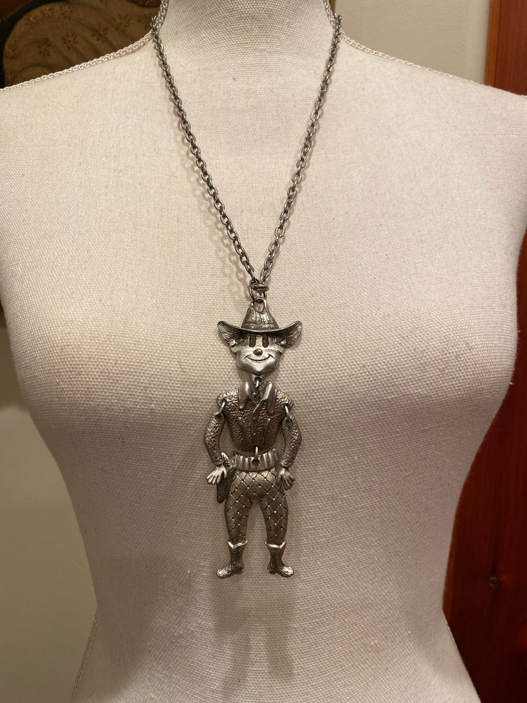 Vintage Articulated Cowboy Pendant Necklace - Etsy