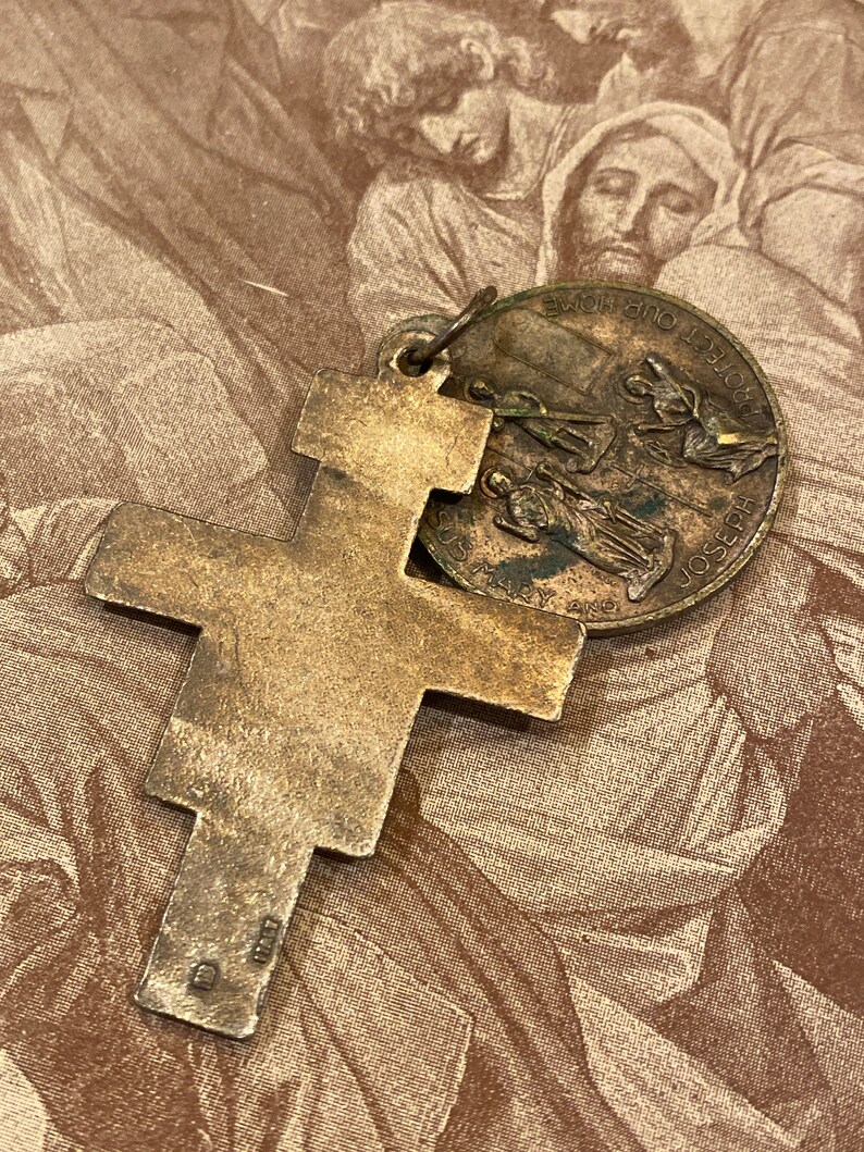 Vintage Catholic Church Devotional Prayer Medal and Crucifix - Etsy