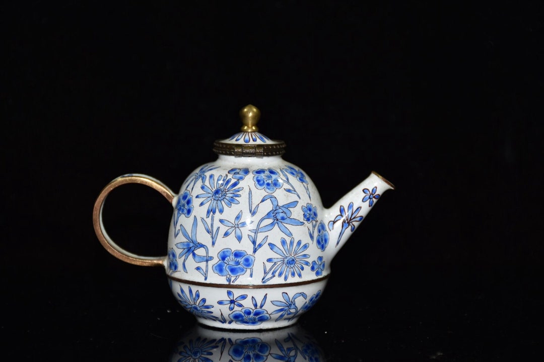 Collection of Chinese Antiques Collection of Red Copper - Etsy UK