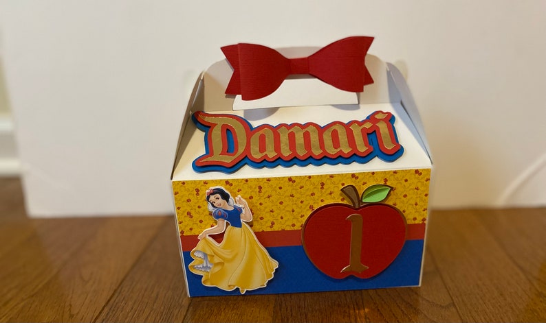 Snow White Gable Box Set of 6 - Etsy
