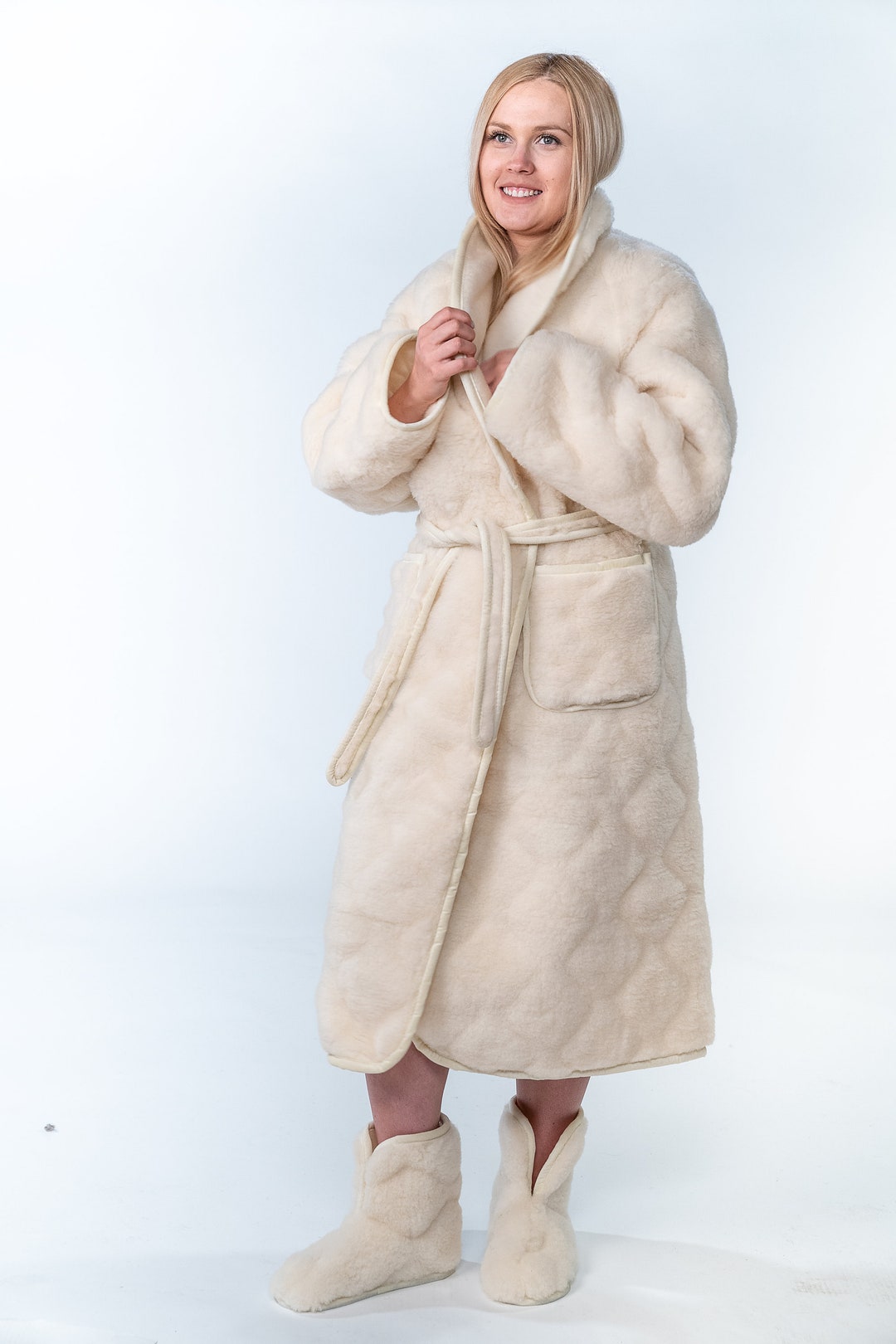 Wool Robe/ Unisex Soft Merino Wool Robe / Merino Wool Morning Dress - Etsy