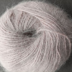 Angora Yarn for Knitting 100%, Angora White Angora, Fluffy Yarn 25 Gram ...