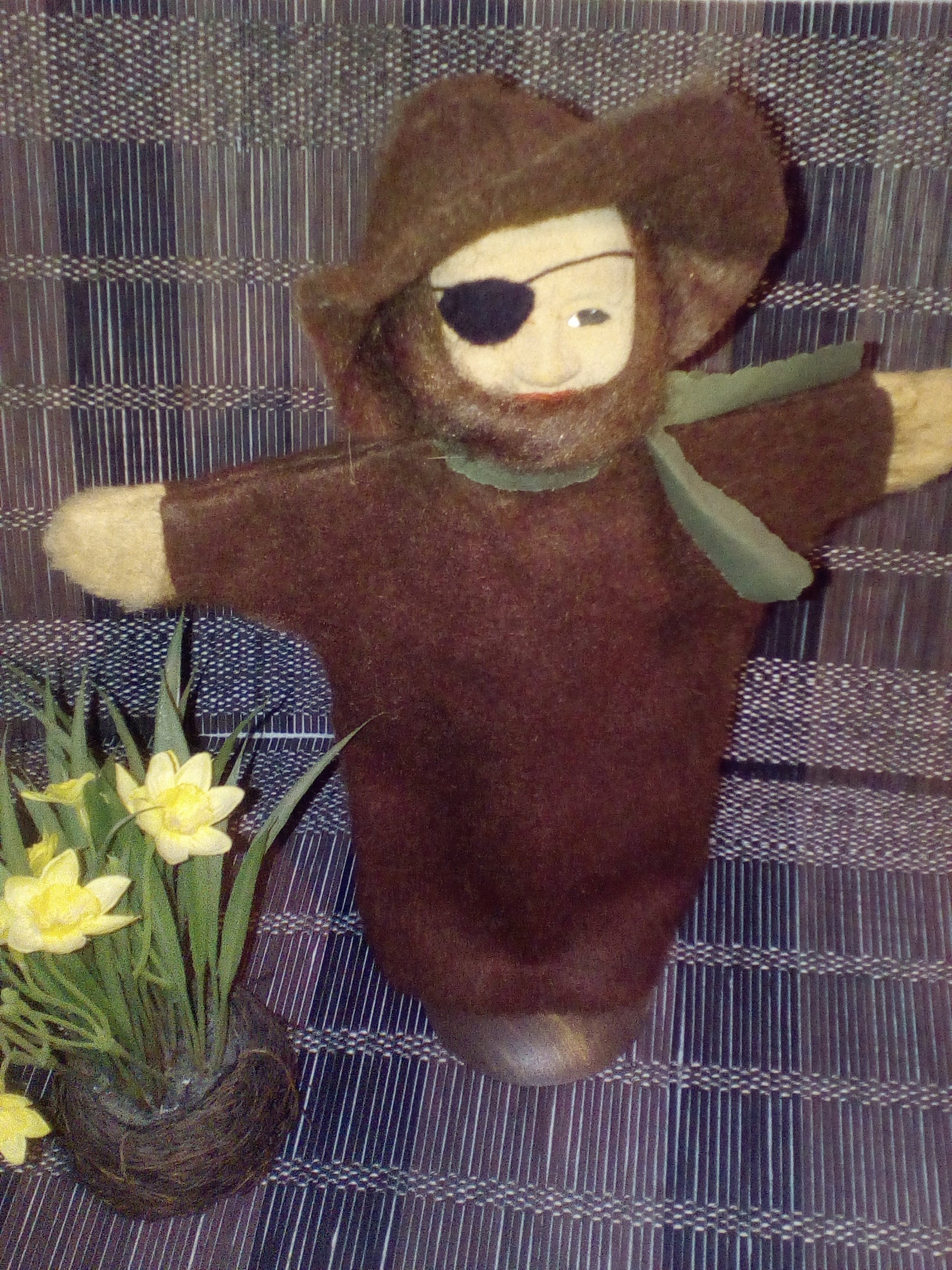 Felt Hand Glove Puppet/robber Puppet/pirate Puppet/bearded Man - Etsy