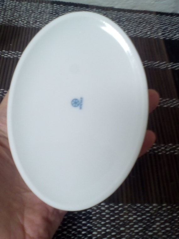 Vintage German Hochst Porcelain Trinket Box/Embossed … - Gem