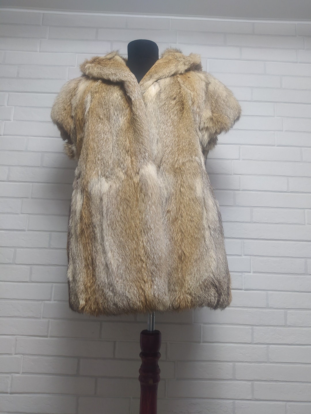 SUMMER PRICE - Vtg Hooded Fox Fur Vest/real Fur Vest/short Sleeve Fox ...
