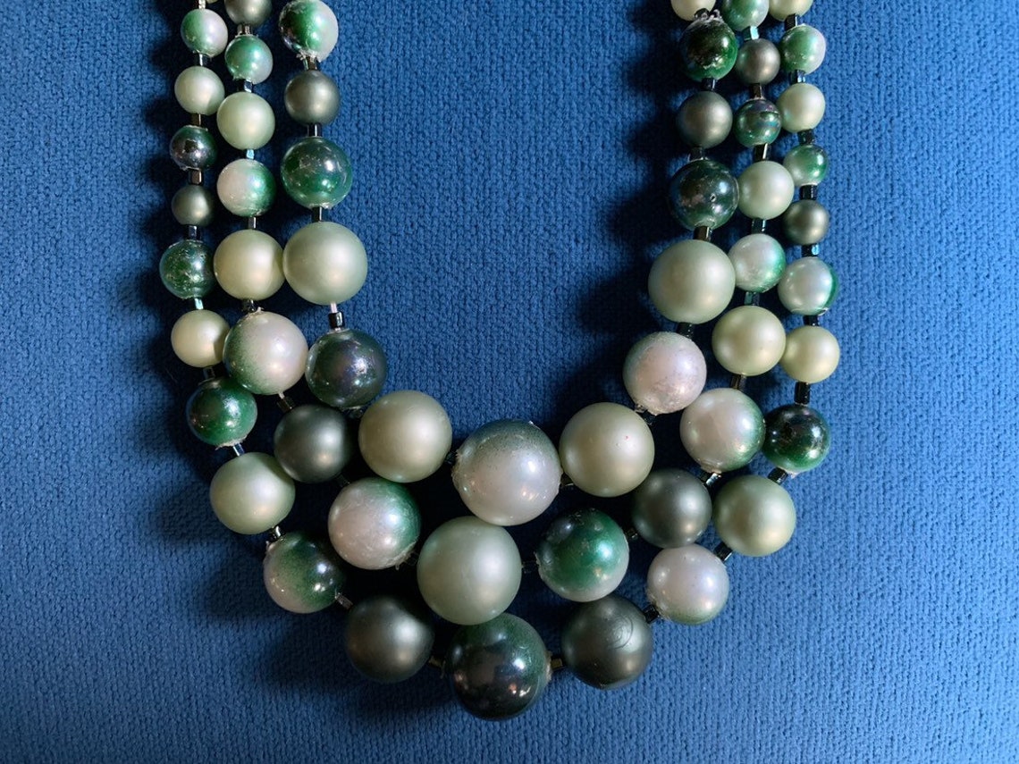 Vintage 3 Strand Bead Necklace Green Multi Tone - Etsy
