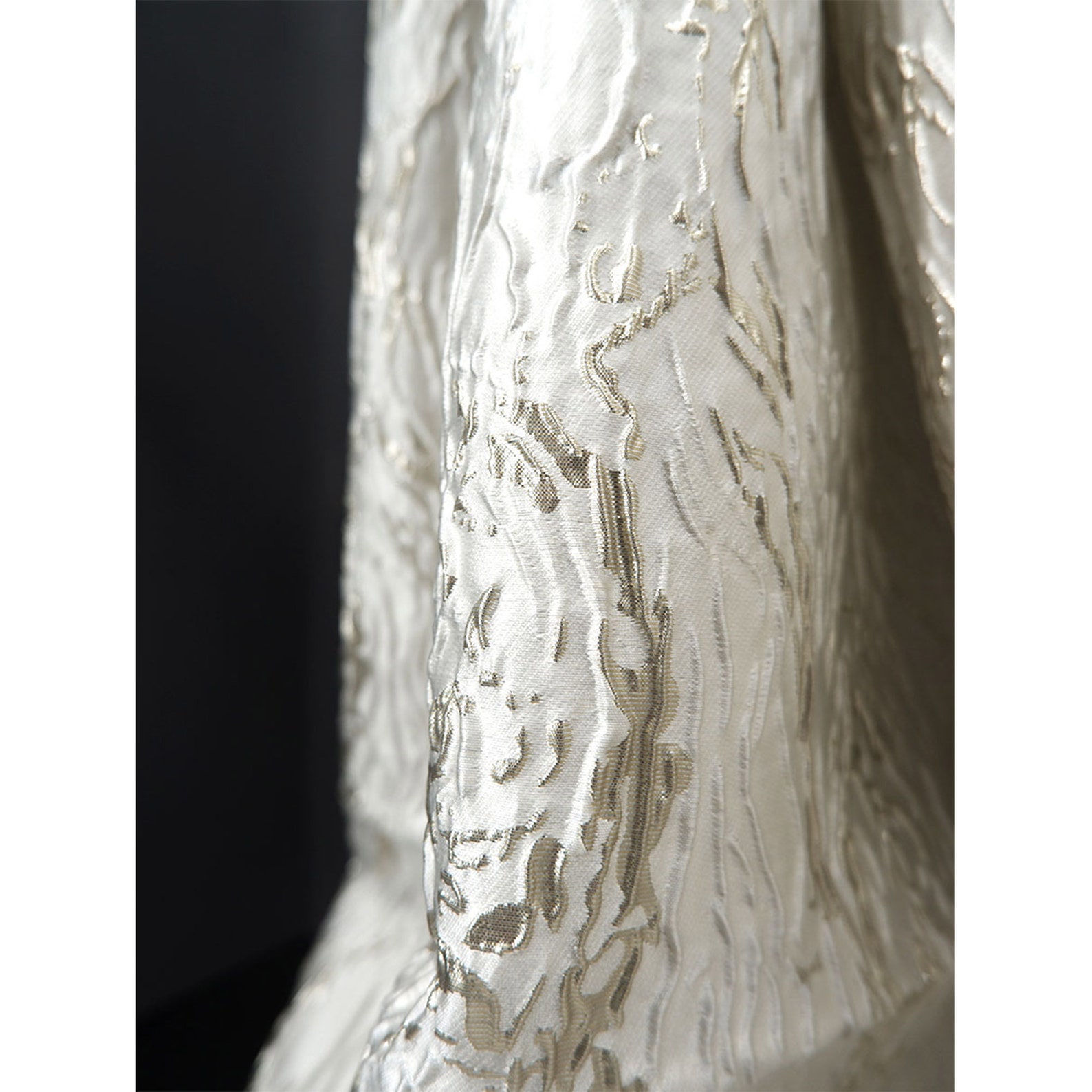 Chinese Traditional 3D Embossed Silk Rayon Jacquard Brocade Fabric ...
