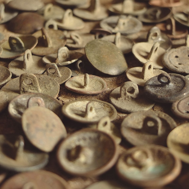 Old Buttons - Etsy