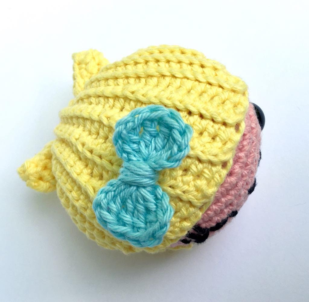 Crochet Pattern: Camilla the Clam - Etsy