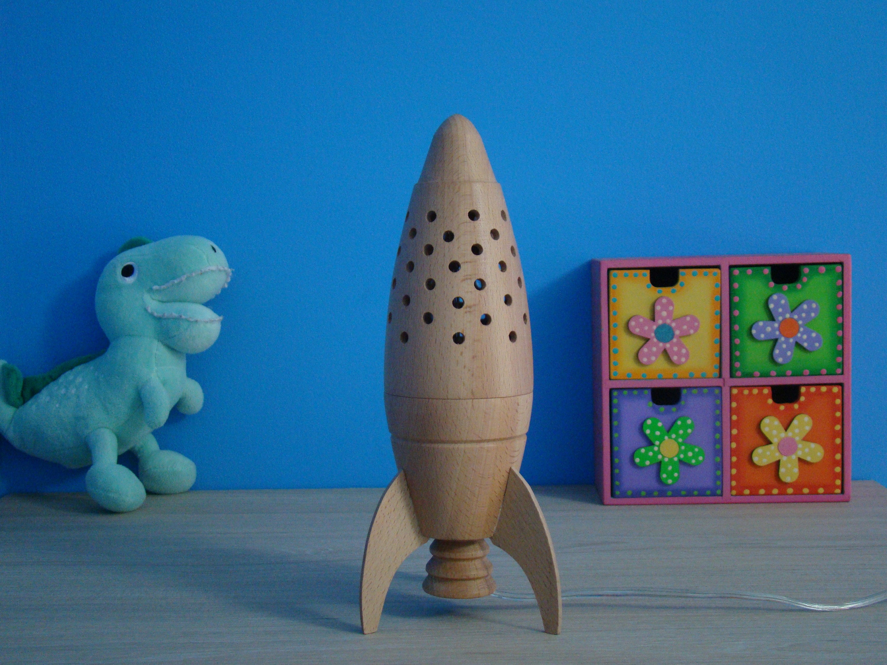 Space Rocket Lamp. Rocket-shapped Wooden Bedside/desk Lamp for Reading ...