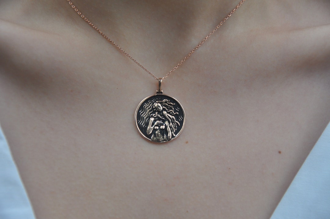 22K Rose Gold Plated Silver Aphrodite Silhouette Locket Necklace ...