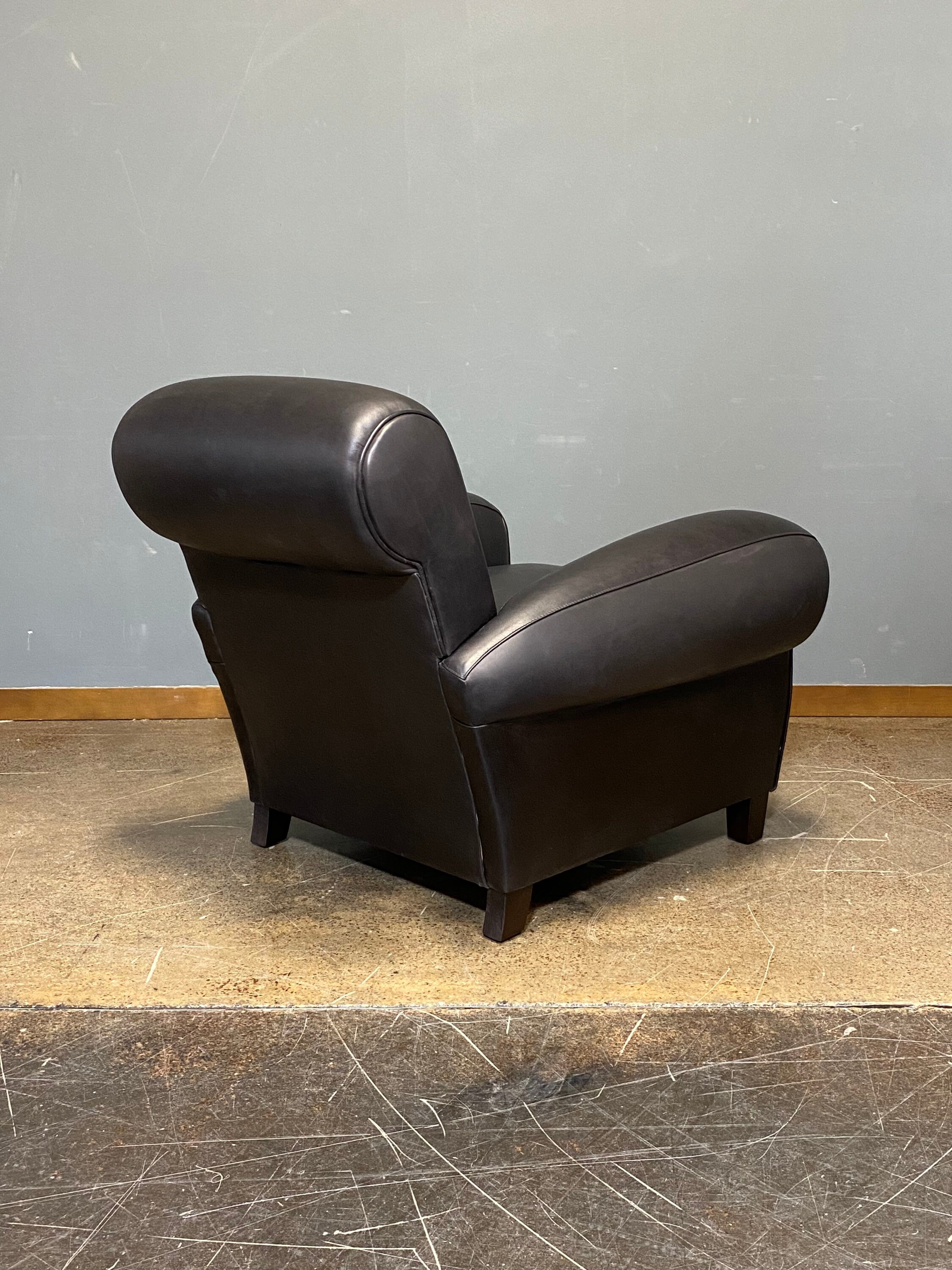 1920s parisian leather club chair store