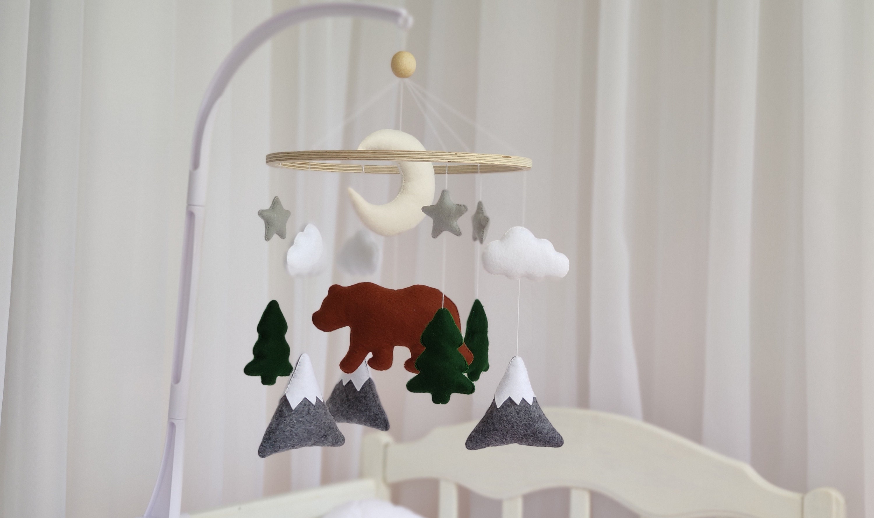 Baby mobile Woodland baby mobile Nursery mobile Bear Mountain | Etsy