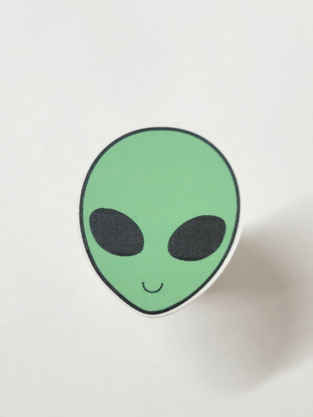 Green Alien Sticker // Alien Head Sticker // Die-cut Stickers - Etsy