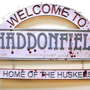 Haddonfield Illinois Welcome Sign - Halloween - Wood Carving - Wall ...
