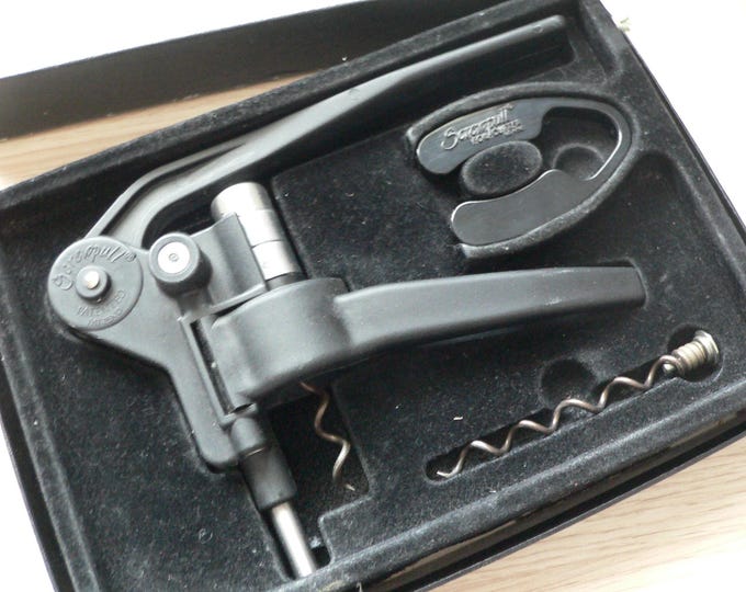 Screw Pull by Le Creuset Made in France Wine Bottle Opener.stylish and Easy to Use Lever Model ...