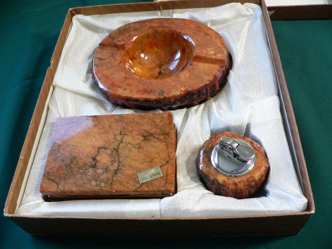 1960s Stunning Italian Alabaster Smoking Set by Romano Bianchi With ...