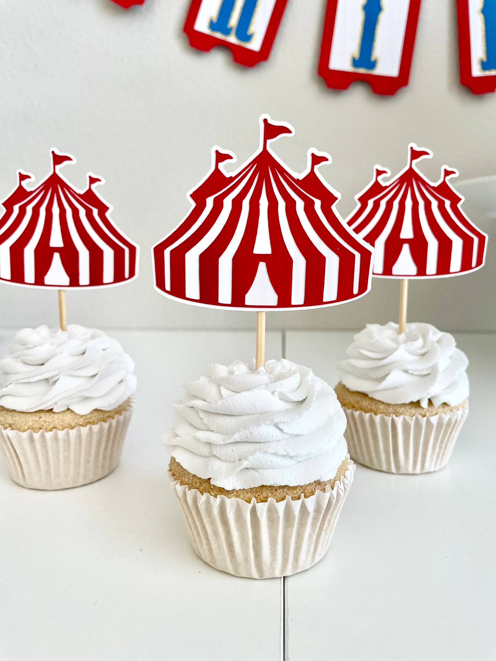 Circus Cupcake Toppers/carnival Cupcake Toppers - Etsy