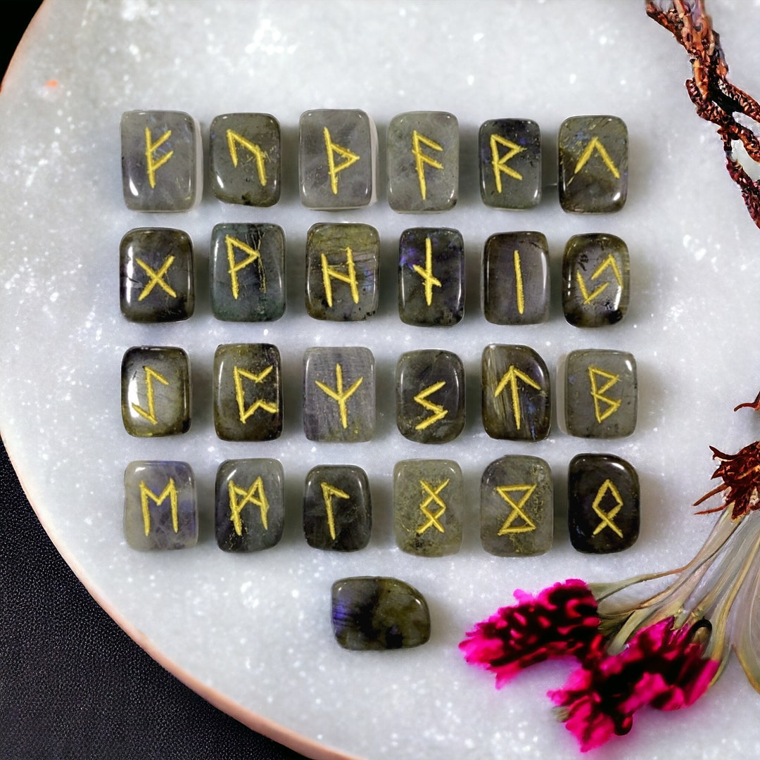 Labradorite crystal runes stones set viking elder futhark divination ...