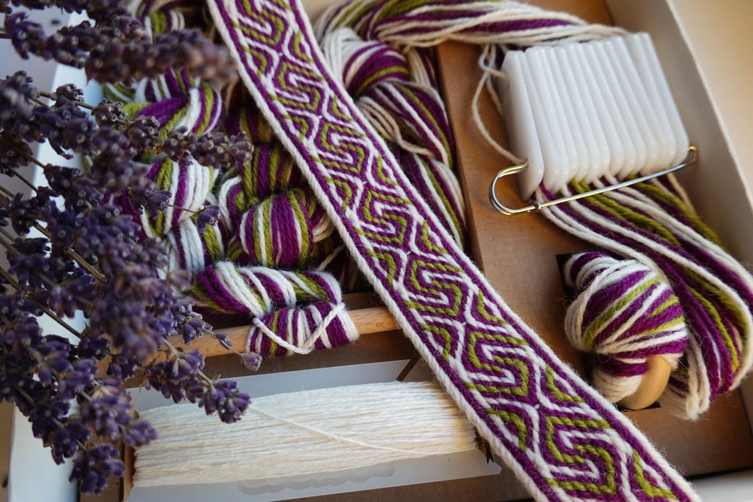 Tablet Weaving Kit: DIY Belt/bookmark Craft - Lavender Maze - Etsy