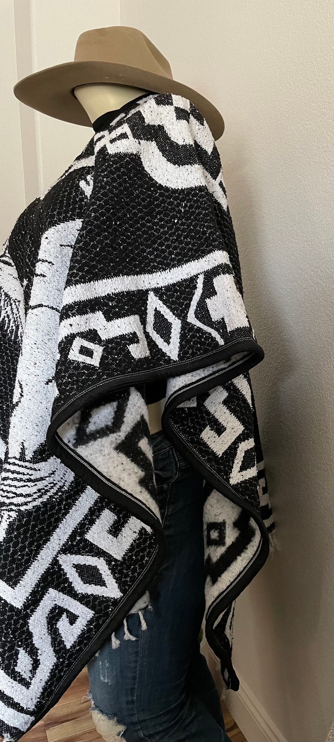 ONE SIZE PLUS Mexican Poncho Gaban Super Cozy Cowboy Cape | Etsy